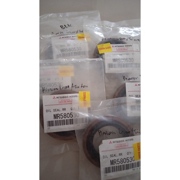 Jual oli Seal Gardan pinion Triton L200 KUDA diesel L300 solar diesel ...