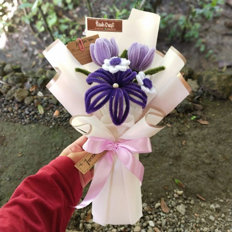 Jual Buket Bunga Tulip / Mini Buket Bunga Pipe Cleaner / Buket Bunga ...