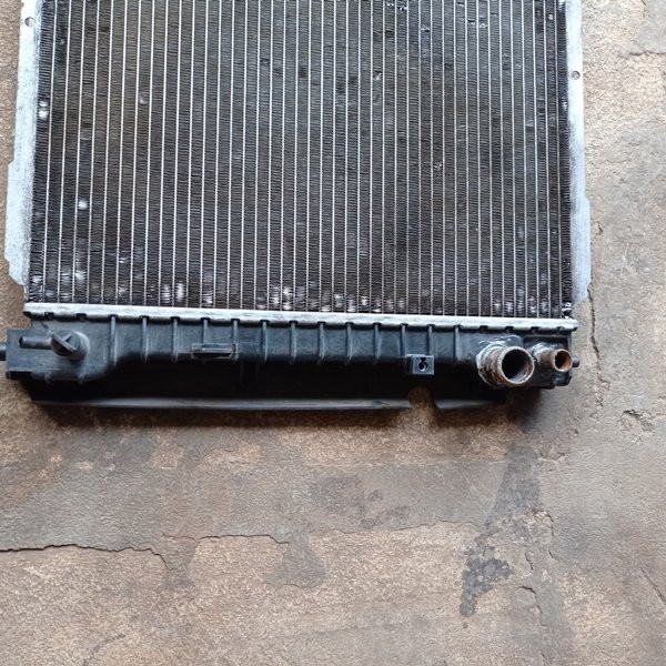Jual Radiator Ford Escape V6 Matic 3.0 3000Cc Copotan #100% Terbaik ...