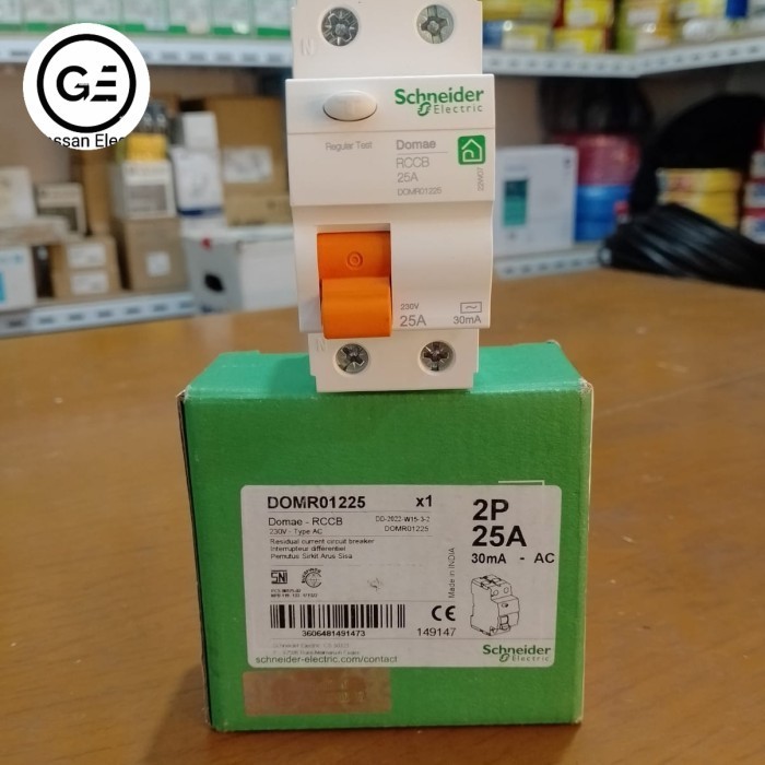 Jual ELCB/RCCB 2P-25A-30MA-AC/2 PHASE 25 AMPERE DOMR01225 SCHNEIDER | Shopee Indonesia
