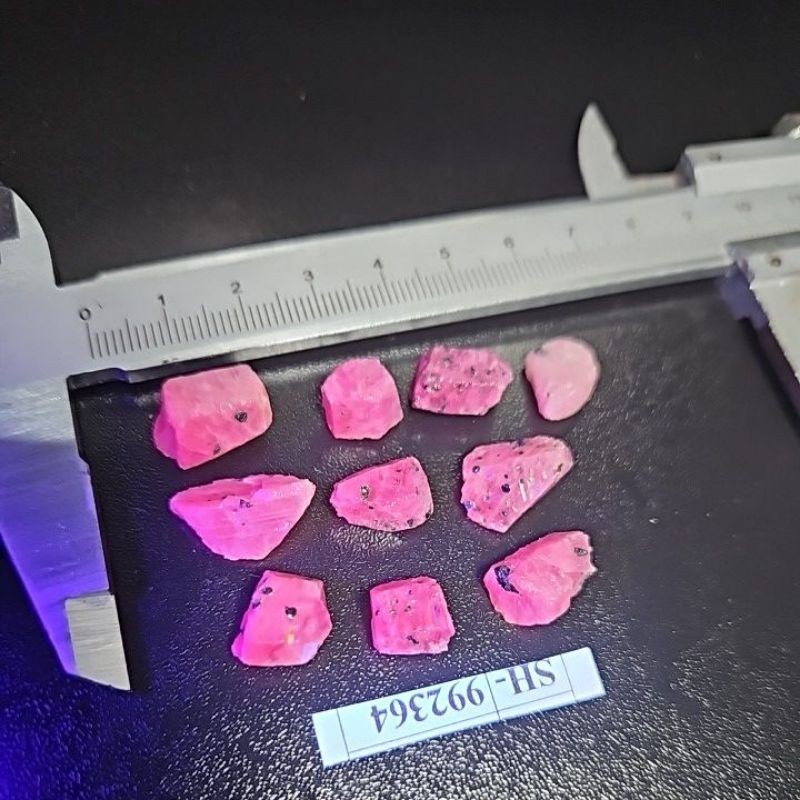 Jual RUBY TANZANIA AFRICA NATURAL ROUGH HQ BATU ALAM ASLI | Shopee ...