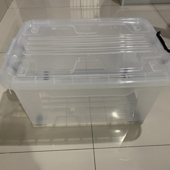 Jual Box Container CB 52 Liter EZY Roda Bening Transparan Caravan ...