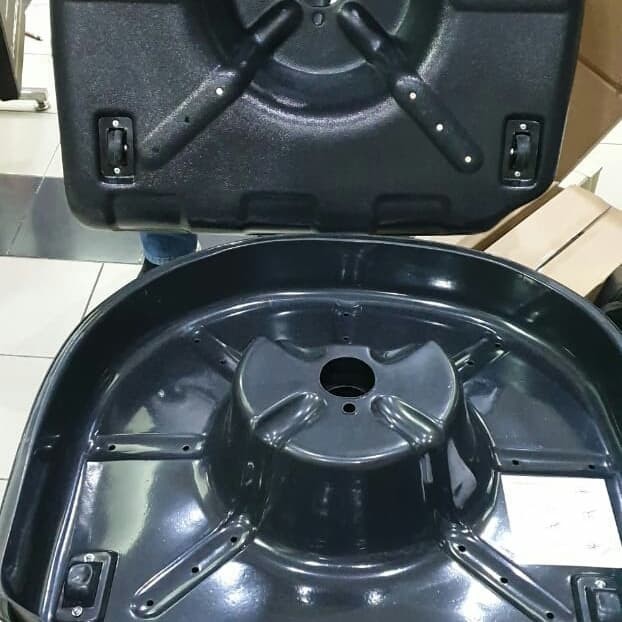 Jual Tutup Ban Serep / Cover Ban Serep All New Innova Reborn | Shopee ...