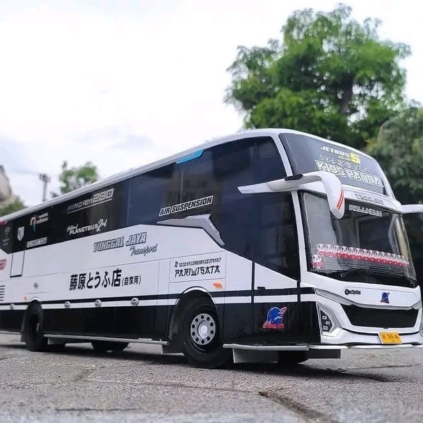 Jual MINIATUR BUS KIDS PANDA JB5 BASURI TELOLET DAN LAMPU 3 MODE ...