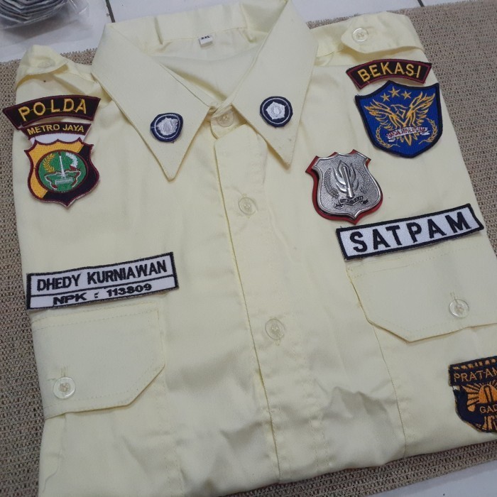 Jual Seragam Satpam SERAGAM SATPAM TERBARU SATU SETEL LENGKAP ATRIBUT ...