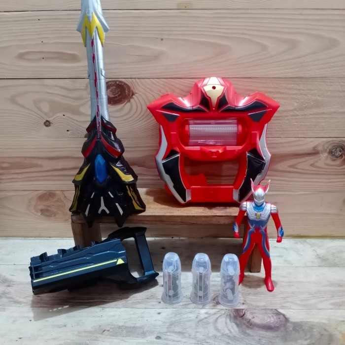 Jual TOP ultraman geed king sword kw dx geed riser alat berubah plus ...
