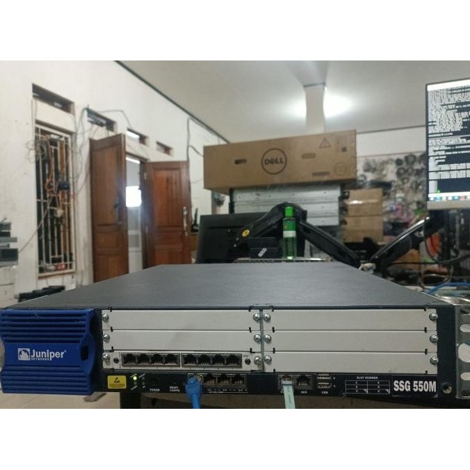 Jual Juniper Networks SSG 550M Secure Service Gateway SSG-550M-SH ...