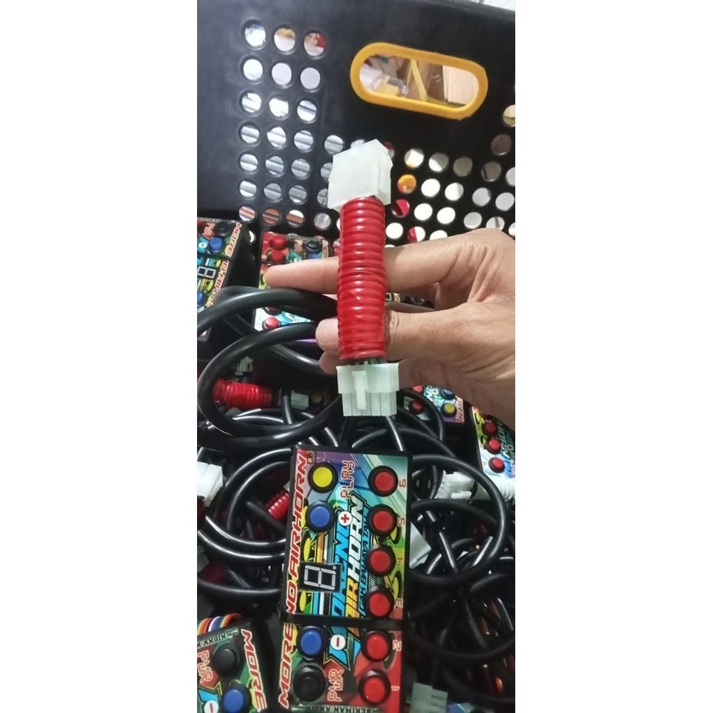 Jual Satu Paket Klakson 6 corong Basuri V4 ORIGINAL Plus Modul Moreno ...