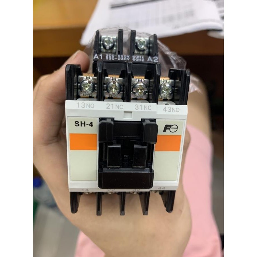 Jual Contactor Kontaktor Relay Sh-4 Coil110,220,380Vac Fuji Electric | Shopee Indonesia