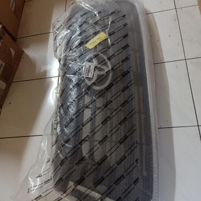 Jual Grill/Grille radiator assy innova reborn facelift 2021 tipe V ...