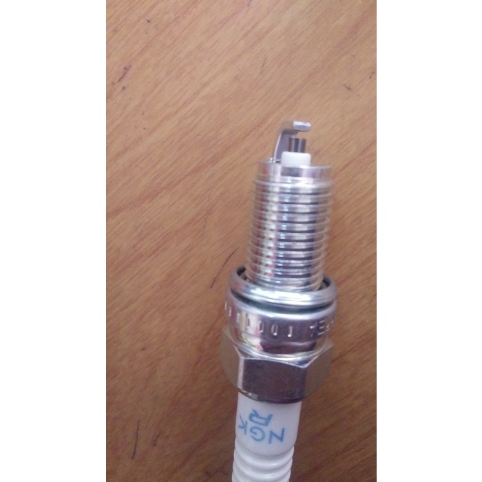Jual Busi Spark Plug Mobil Daihatsu YRV '95-'97 DCPR7EA-9 NGK Asli ...