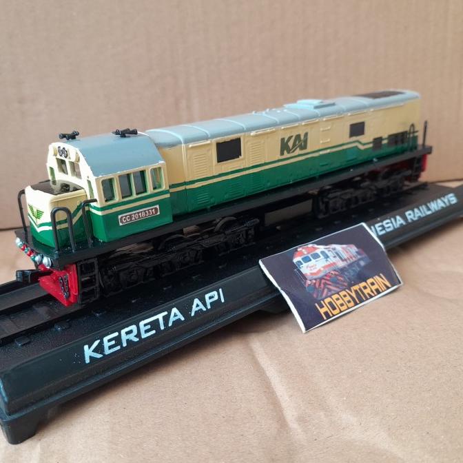 Jual New Miniatur Kereta Api Indonesia Cc20145 Pjka 75 Kai Produk Agung ...