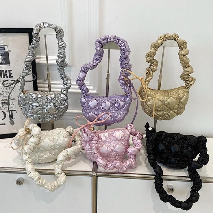 Jual Tas Puffy Bag tas awan carlyn Bag korea Thailand | Shopee Indonesia Jual Tas Puffy Bag tas awan carlyn Bag korea Thailand | Shopee Indonesia