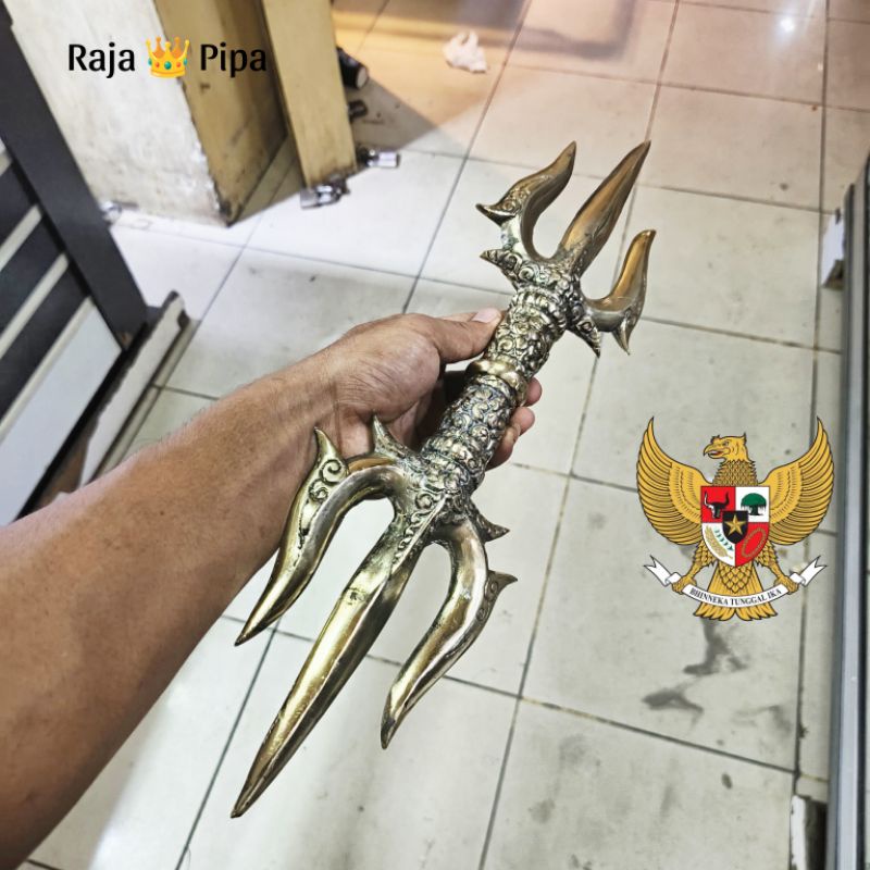 Jual Koleksi Barang Antik Tri Sula Kembar Bahan Full Kuningan Sari ...