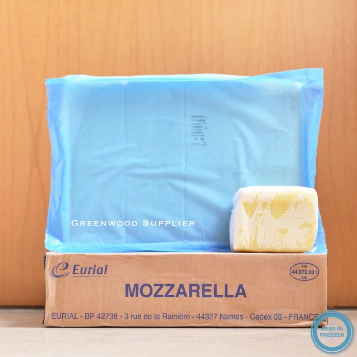 Jual Keju Mozzarella Eurial / Mozzarella Cheese Eurial (1Kg) | Shopee ...