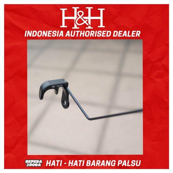 Jual H&H ORIGINAL Tiang titanium & hook Fender Depan BLACK BROMPTONN ...