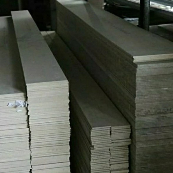 Jual kalsiplank 20 cm x 3 m/ lisplang 20 cm x 3 m | Shopee Indonesia