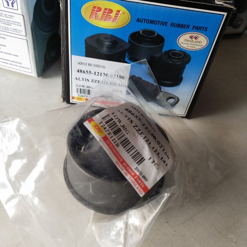 Jual Bush Lower Arm Big Toyota Altis Rbi Thailand Star | Shopee Indonesia