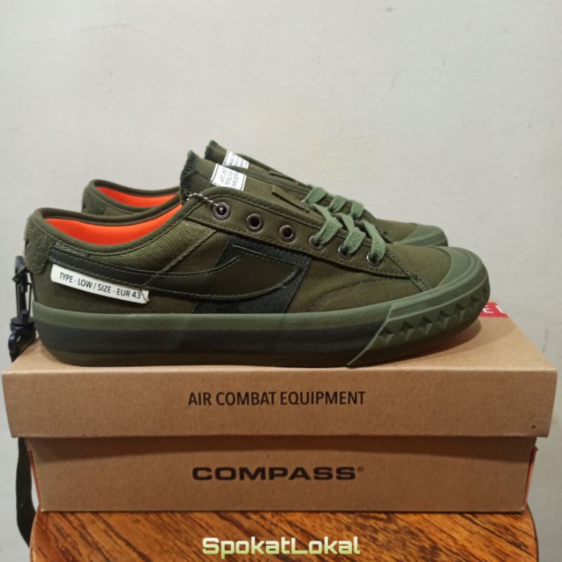 Jual Sepatu Compass Retrograde Low Flight Jacket JKT Size 36 - 45 ...