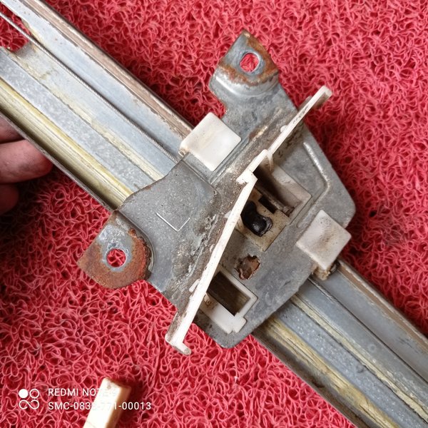 Jual Regulator Set Motor Power Window Kaca Pintu Depan Kiri L Mobil ...