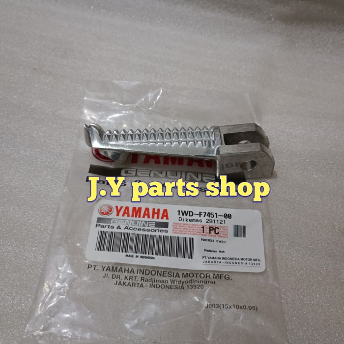 Jual Terbaru Footstep Foot Step Depan Kiri R15 M R25 Mt25 Original Ygp 1wd F7451 00 Diskon
