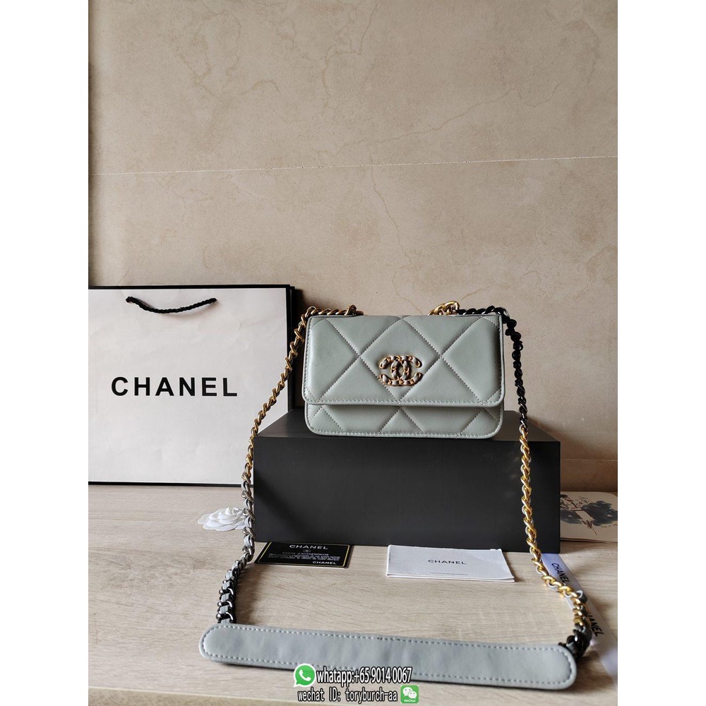 Jual Chane 19 WOC sling crossbody flap messenger socialite influencer ...