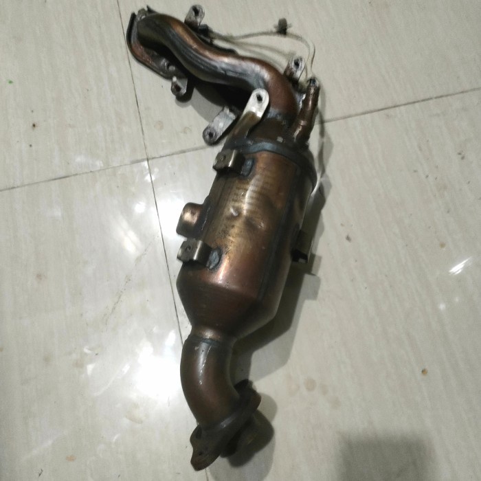 Jual [Original] Manipol Komplit Katalis Knalpot Avanza Dan Xenia ...