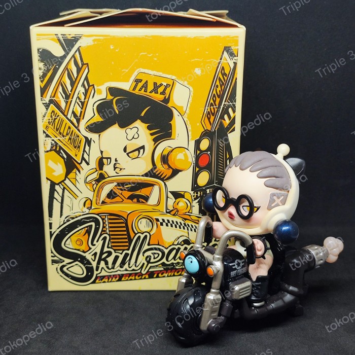 Jual Pop Mart SkullPanda OUT IN THE STREET PopMart #01 Skull Panda ...