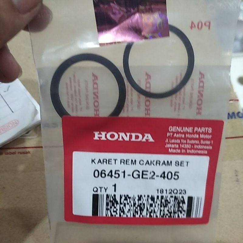 Jual Seal piston caliper bawah ADV/PCX/CBR/Supra X125 06451-GE2-405 | Shopee Indonesia