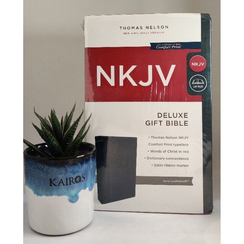 Jual ALKITAB NKJV DELUXE GIFT BIBLE | Shopee Indonesia