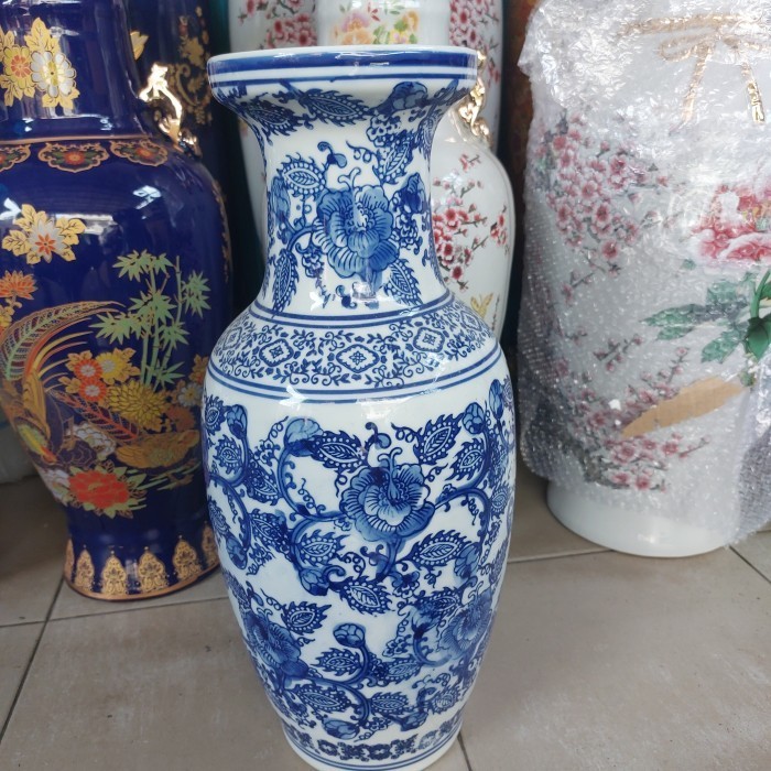 Jual VAS BUNGA KERAMIK BIRU PUTIH/VAS GUCI IMPORT CINA | Shopee Indonesia