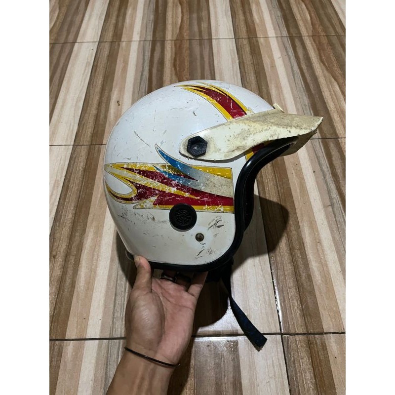 Jual Helm Yamaha jadul lidah api Warna PUTIH second original | Shopee ...