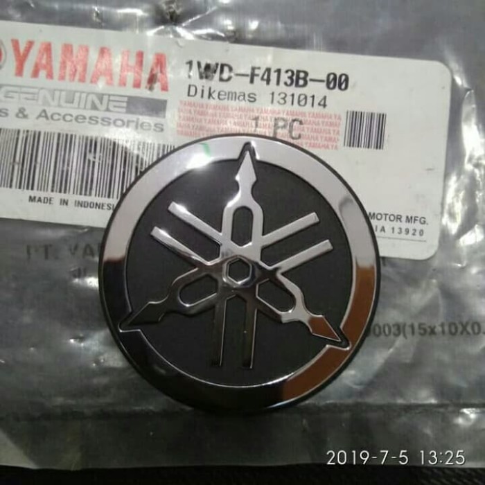 Jual Emblem Logo Lambang Yamaha Tangki R25 R 25 Asli Yamaha 1Wd-F413B ...
