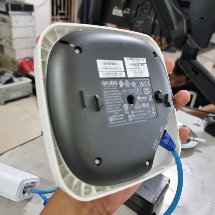 Jual Aruba Instant On AP11 RW 2x2 11ac Wave2 Indoor Access Point HPE ...