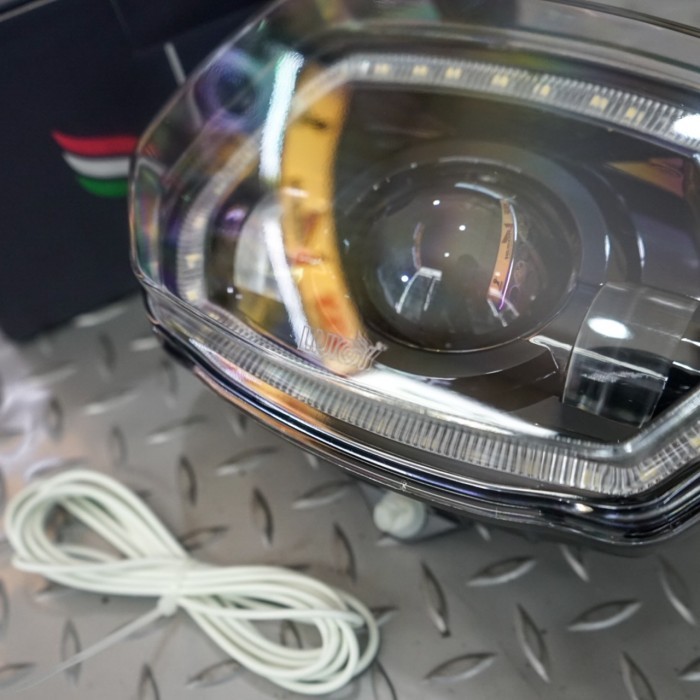 Jual Headlamp Led Daymaker Luigy With Drl Led Vespa Sprint | Shopee ...