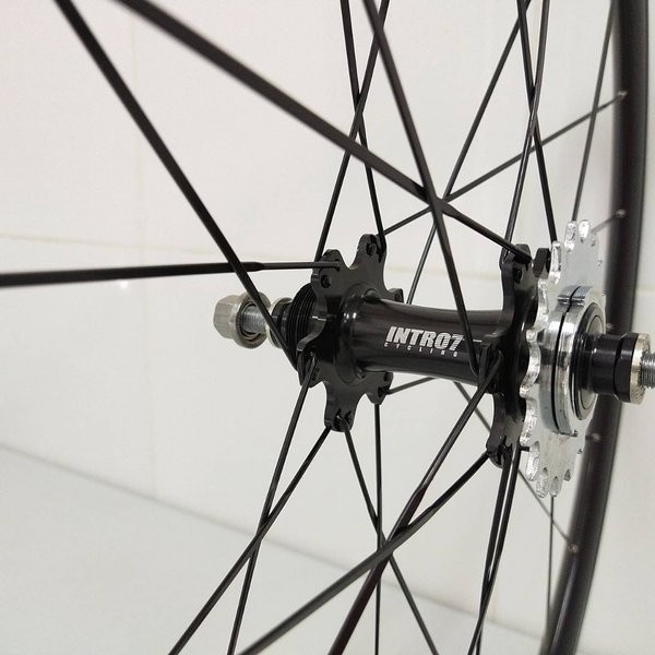 Jual Intro7 Track Wheelset All Black 20H 24H | Shopee Indonesia