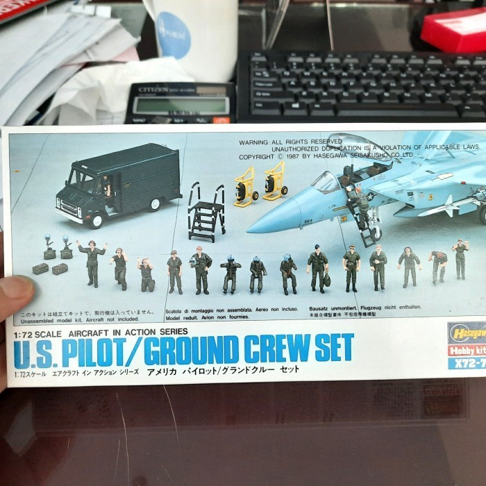 Jual Ready 1:72 US Pilot Ground crew set 16 Figure +1 mobil Hasegawa ...