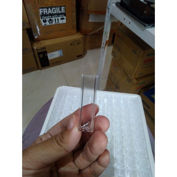 Jual kuvet spektrofotometer cuvette spectrophotometer plastik 4,5 ml ...