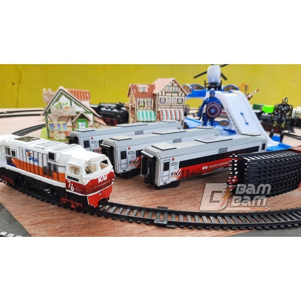 Jual Promo Mainan Kereta Api/Paket Kereta Merdeka Lokomotif + Gerbong ...