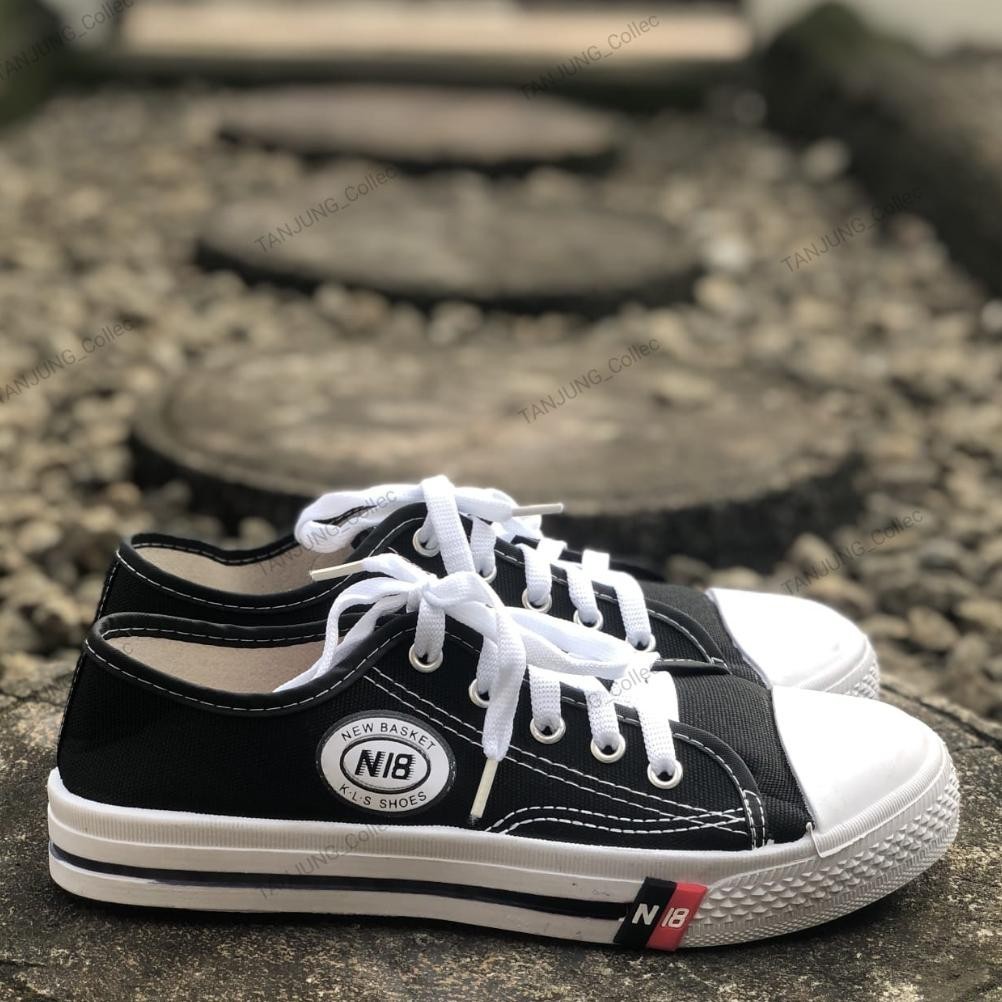 Jual Sepatu Anak Sekolah Nb Hitam Putih Sol Kuning Sepatu Sekolah Sd ...