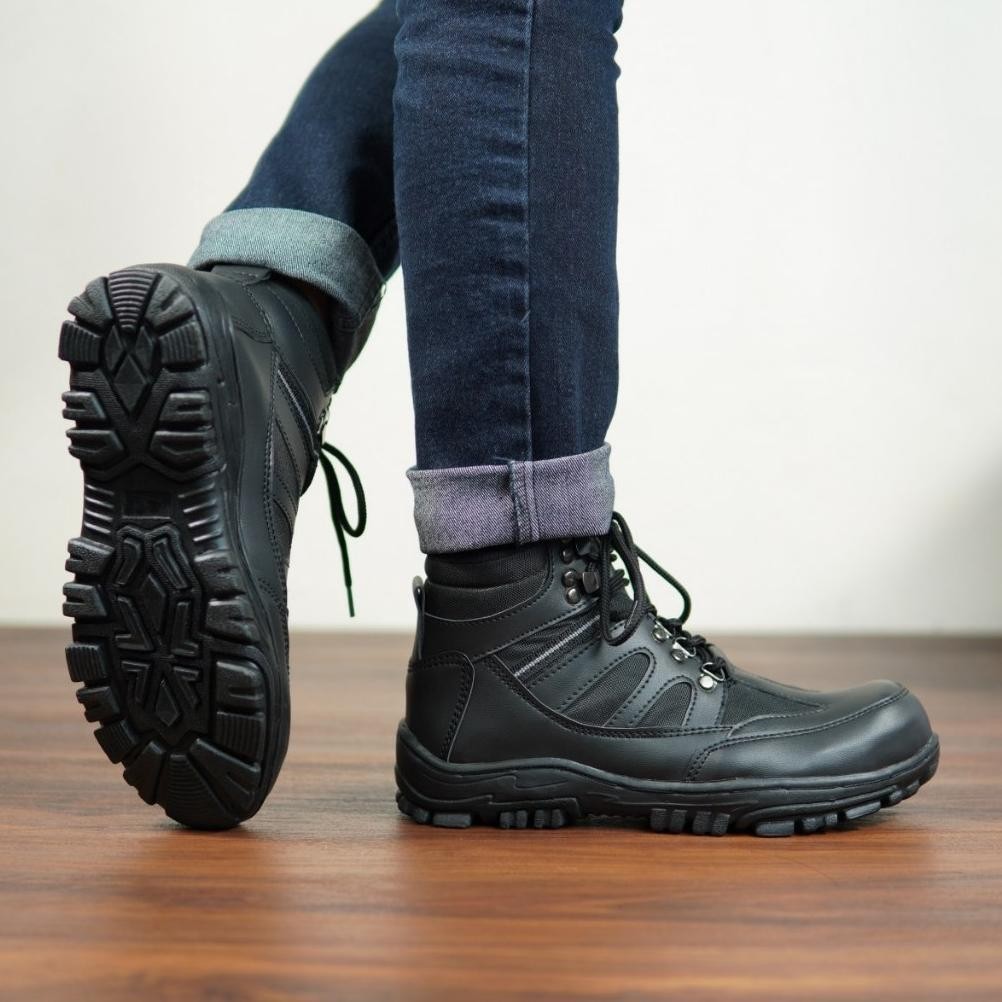 Jual Sepatu Safety Boots Pria Original Armour Sepatu Septy Ujung Besi ...