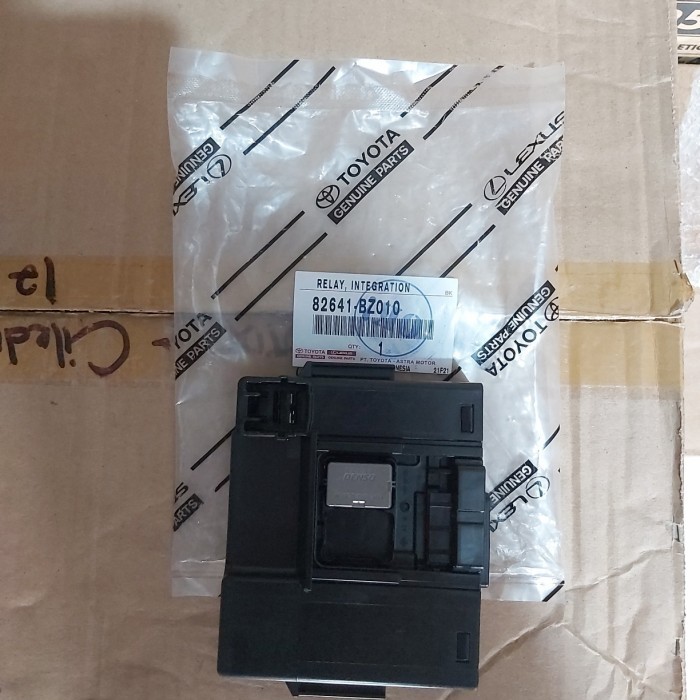 Jual relay van ac /relay intergration avanza new asli toyota | Shopee ...