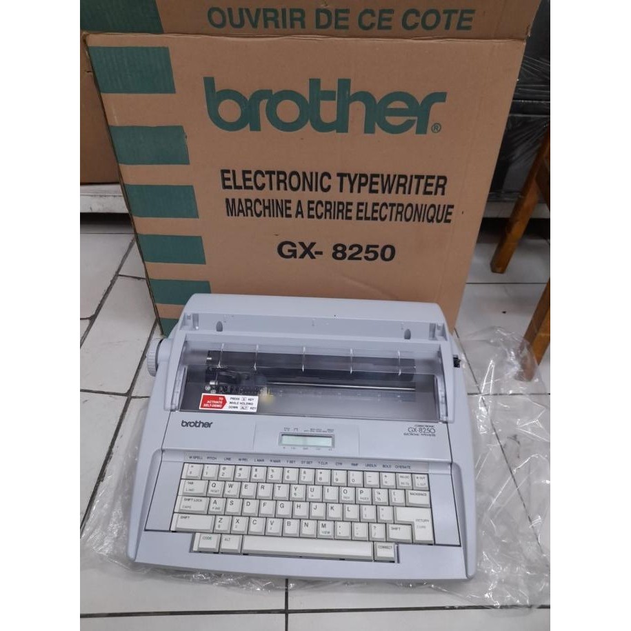 Jual Mesin Tik Electric Brother Gx-8250 Terbaru | Shopee Indonesia