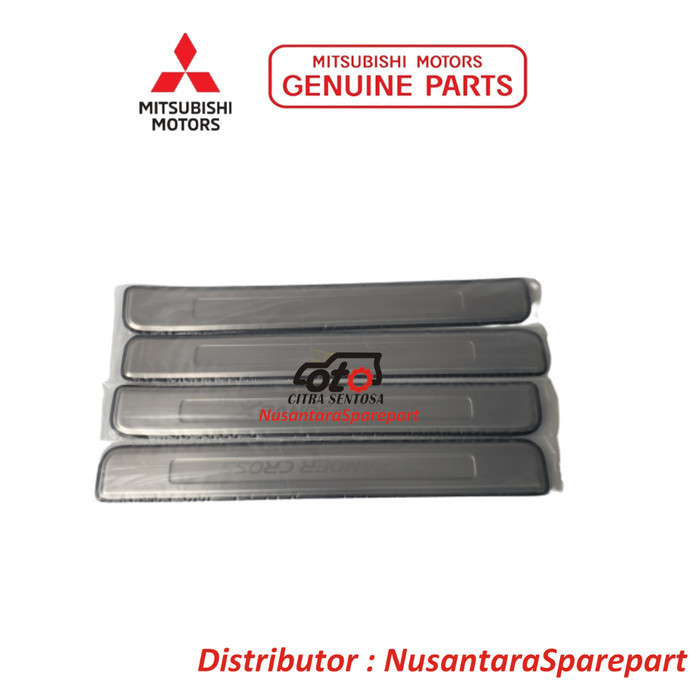 Jual New Scuff Plate Xpander Cross - Sill Plate Garnish Pintu Original ...