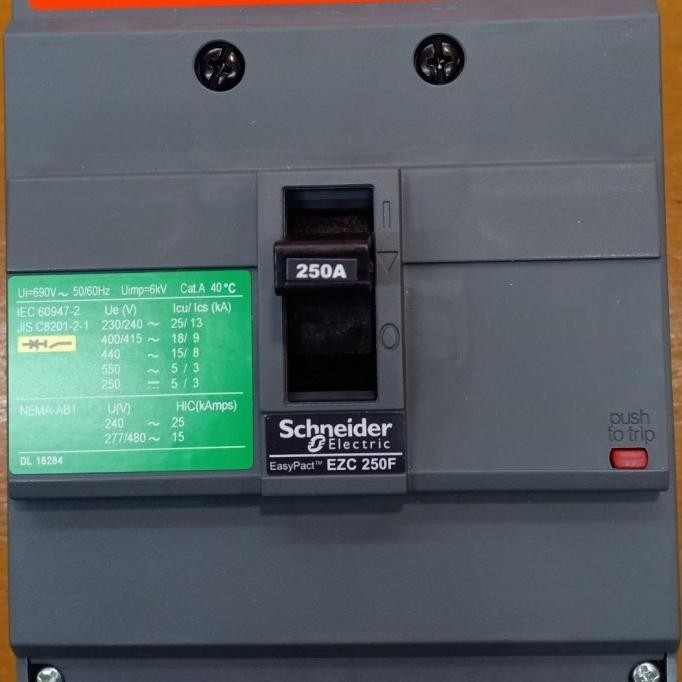 Jual Mccb Schneider Ezc250F 3P 125A,150A,160A,200A,250A !! Ready | Shopee Indonesia
