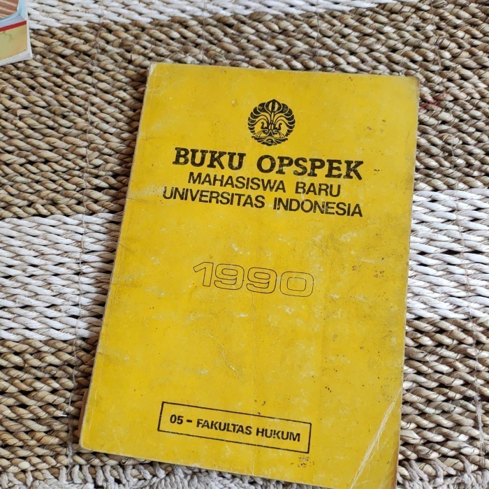 Jual Buku Ospek Mahasiswa Baru Universitas Indonesia 1990 - Fakultas Hukum | Shopee Indonesia