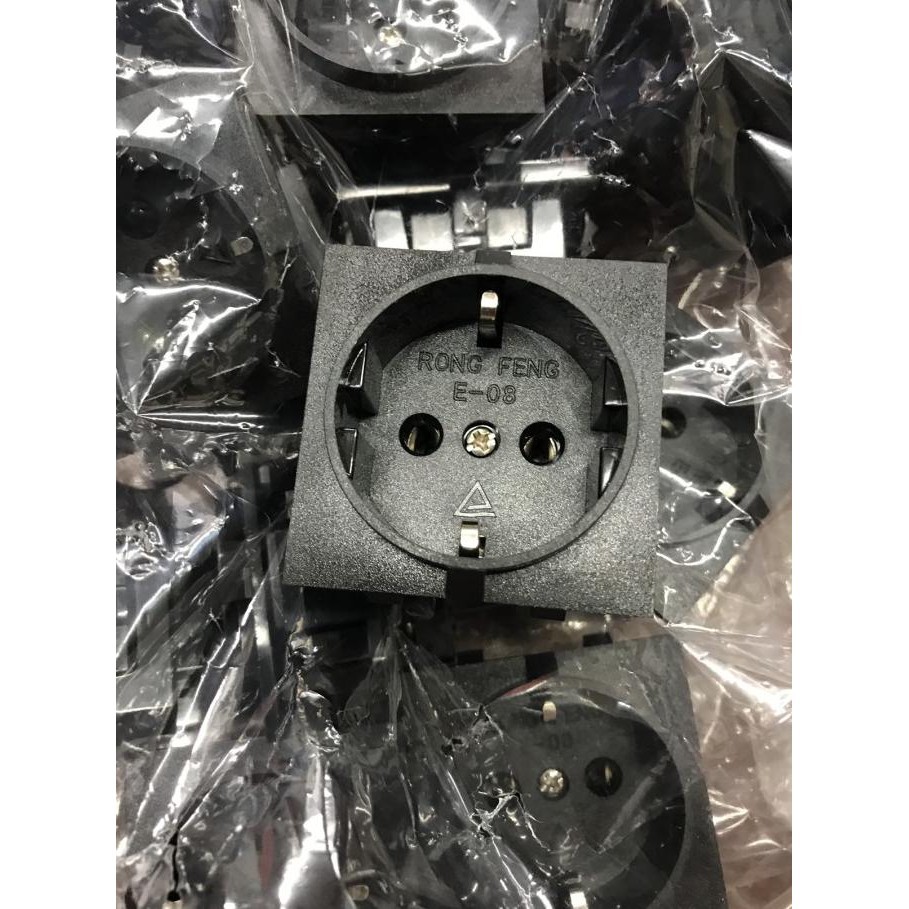 Jual Colokan output ups / Stopkontak ups / Outlet Ups ica | Shopee ...