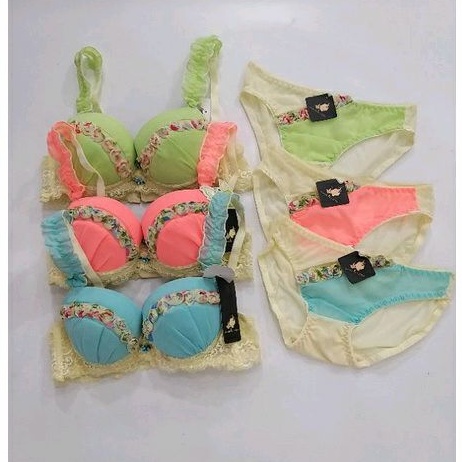Jual Push up bra set bh dan celana dalam flowers renda | Shopee Indonesia