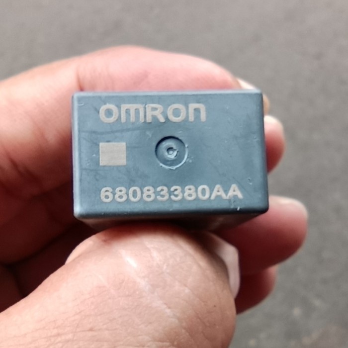 Jual Relay Omron Jeep Wrangler Rubicon Dodge Chrysler 68083380Aa ...