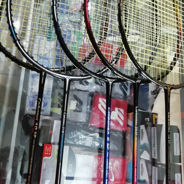Jual Raket Badnton Seri Carbonex Free ( Tas + Grip) | Shopee Indonesia